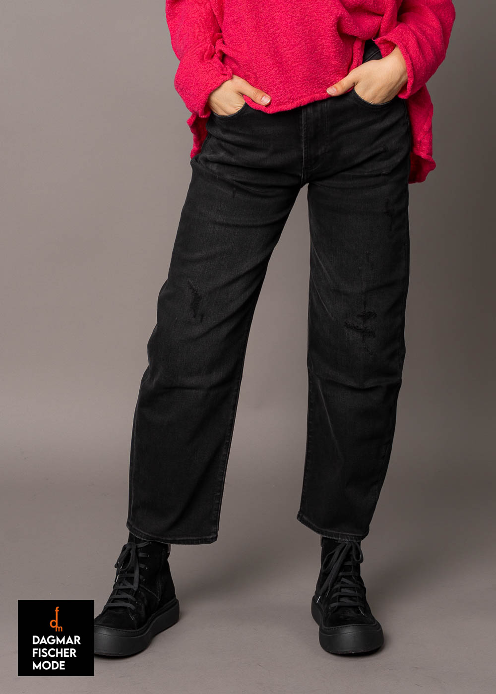 Jeans YOANA von Elias Rumelis in ebony black wash - dagmarfischer mode ...